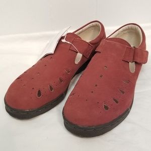 Propet | Shoes | Nwt Propet Sandle Walker 2 Red Loafers 55 Leather ...